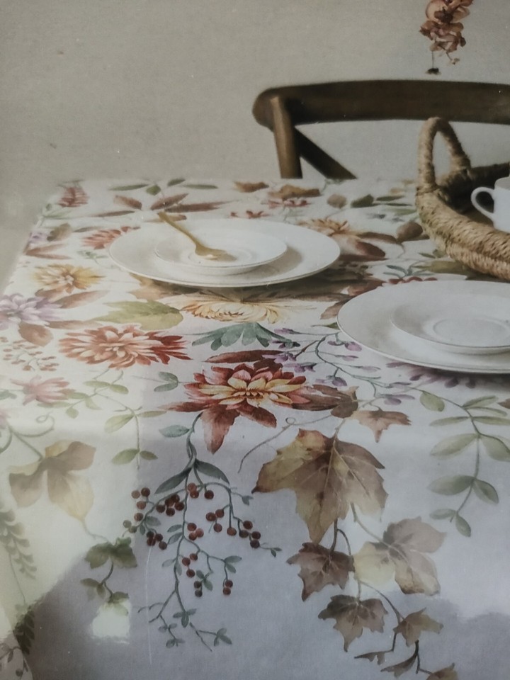 Fall Blossom And Berries Oblong 52 X 70 Tablecloth | eBay