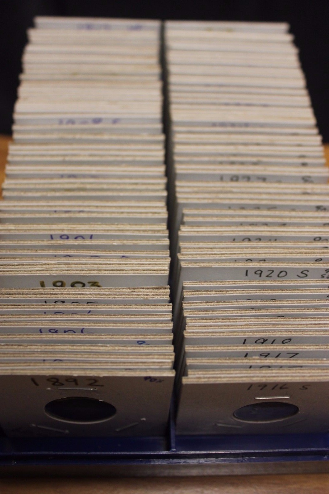 Lighthouse Poker Chip Storage Plastic Box Case Coin Holder for 2x2 ...