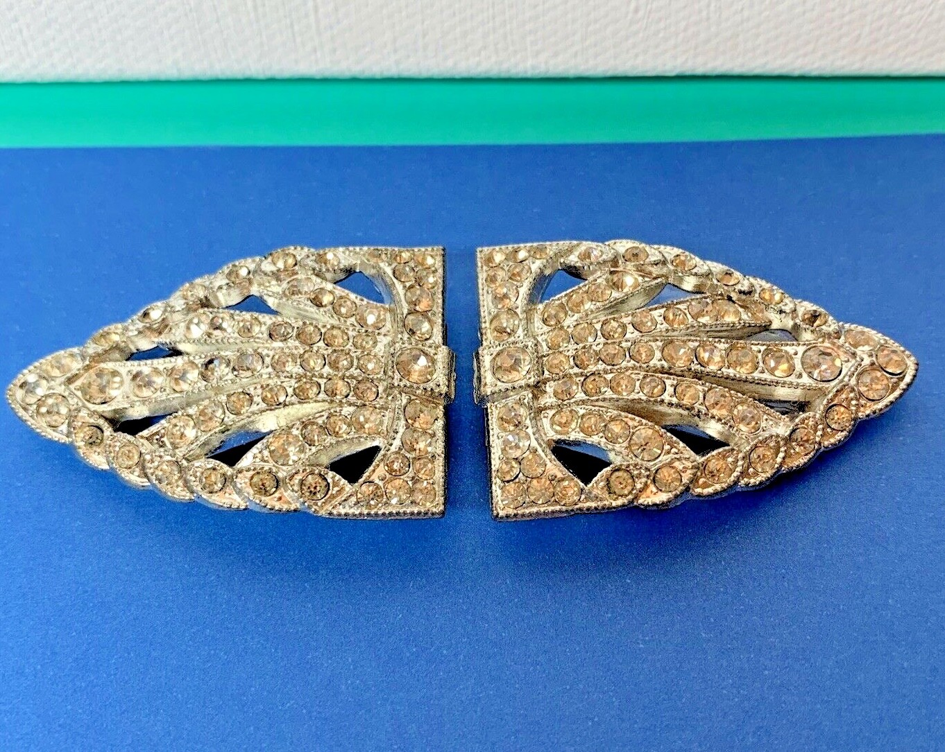 Vintage Fur Clips Silver Rhinestones Signed Goody | eBay