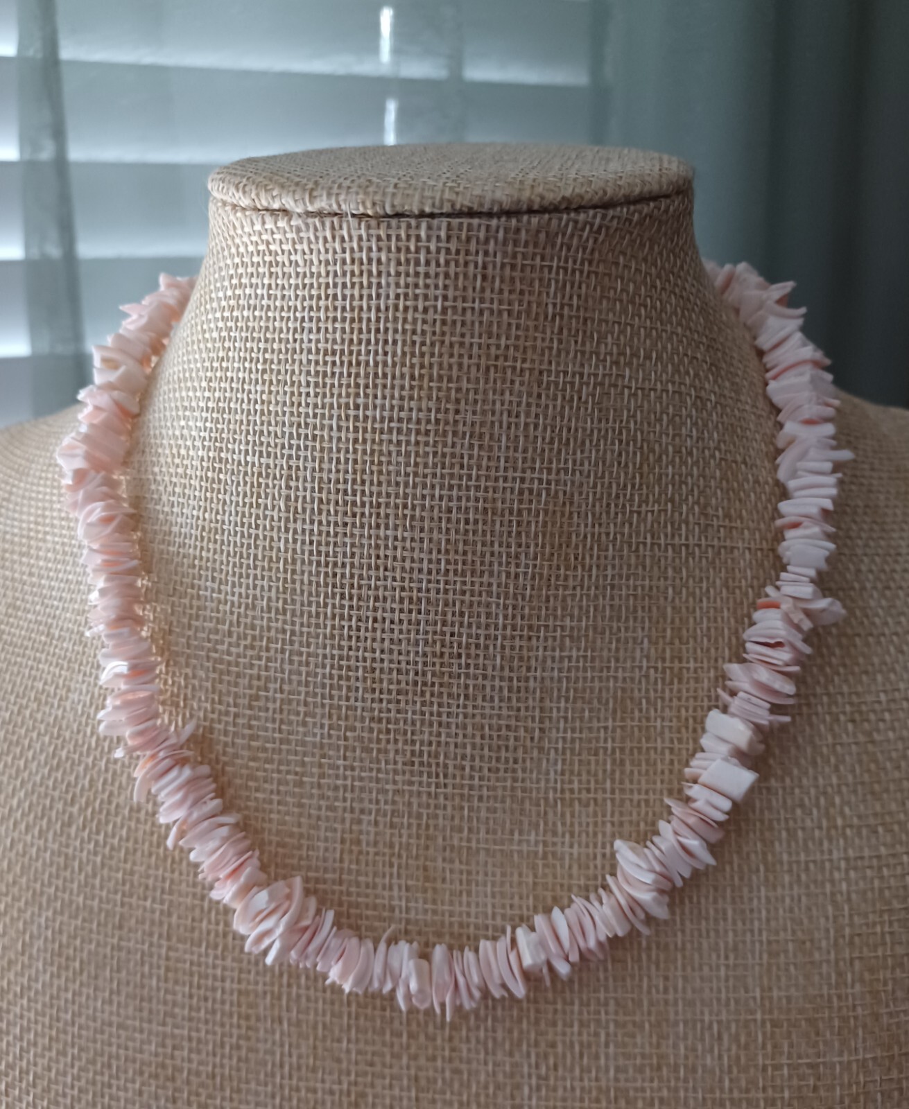 Peachy Pink & White Chip Shell Puka Style Beachy Neck… - Gem