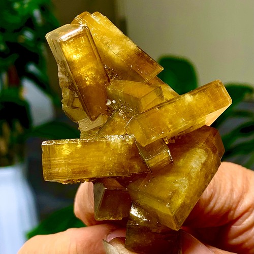 86G Shiny Golden Cuboid Barite Crystal Based on the Purple Spherical ...