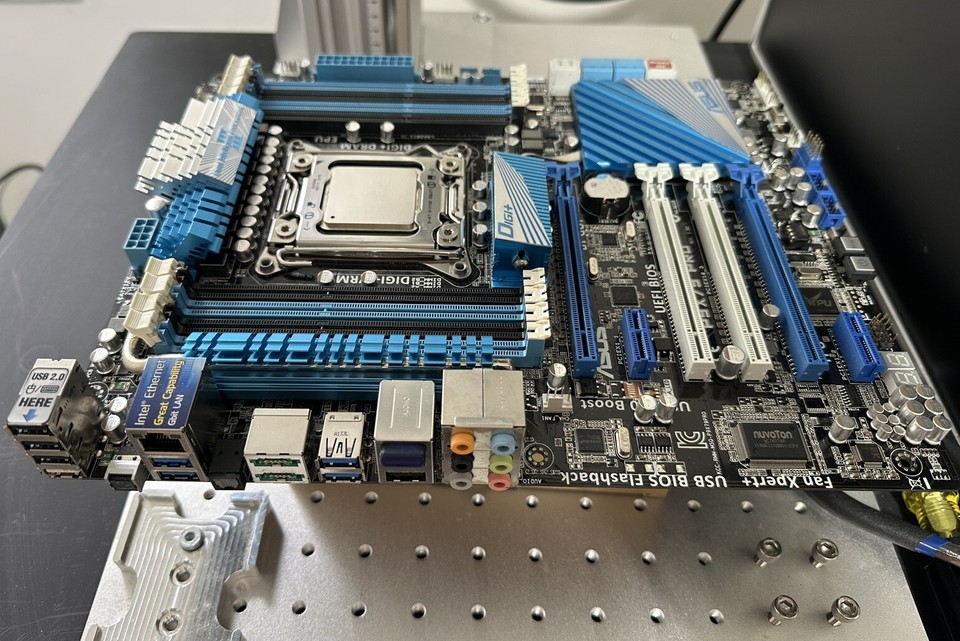 ASUS P9X79 PRO LGA 2011 Intel X79 ATX Intel Motherboard With CPU ...