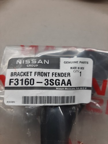 New OEM 2013-19 Nissan Sentra Fender-Front Bracket Passenger Side F3160 ...