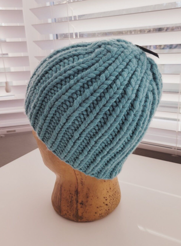 ZARA SRPLS Blue chunky rib knit beanie Hat Size M | eBay