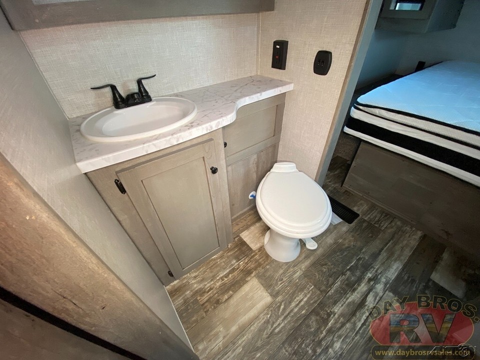 20 Keystone Outback Lite 291UBH Travel Trailer Towable RV Camper Bunks ...