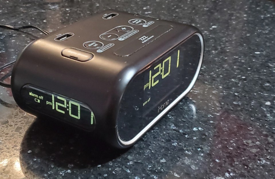 IHome HIH33 clock LCD Triple Display Alarm Clock With Dual USB Charging ...