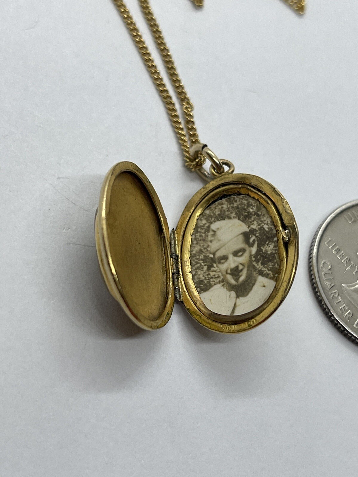 Vintage Carved Oval Cameo Goldtone Locket Pendant Necklace 18” | eBay