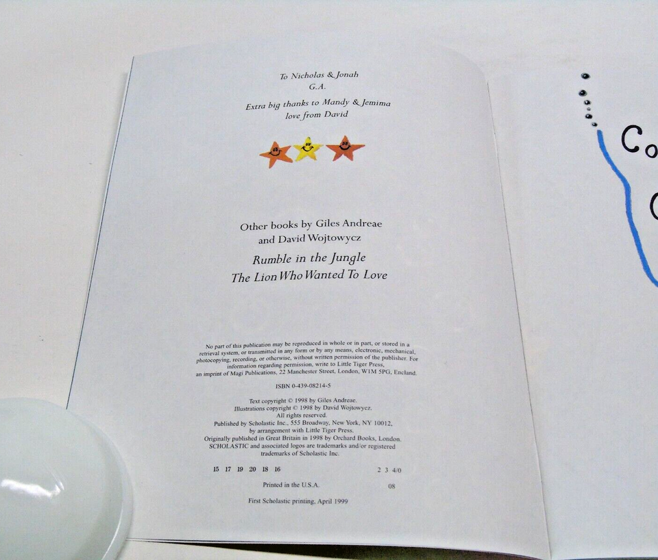 Commotion in the Ocean by Giles Andreae and David Wojtowycz Paperback ...