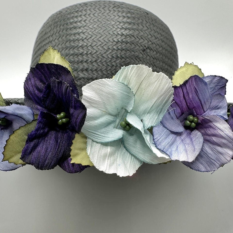 Giovannio New York Wide Brimmed Black Straw Church Hat w/Floral Trim ...