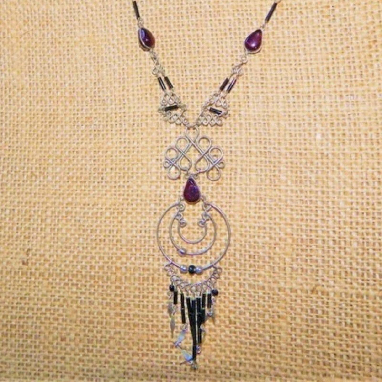 BoHo Native American Wire & Garnet Necklace - Gem