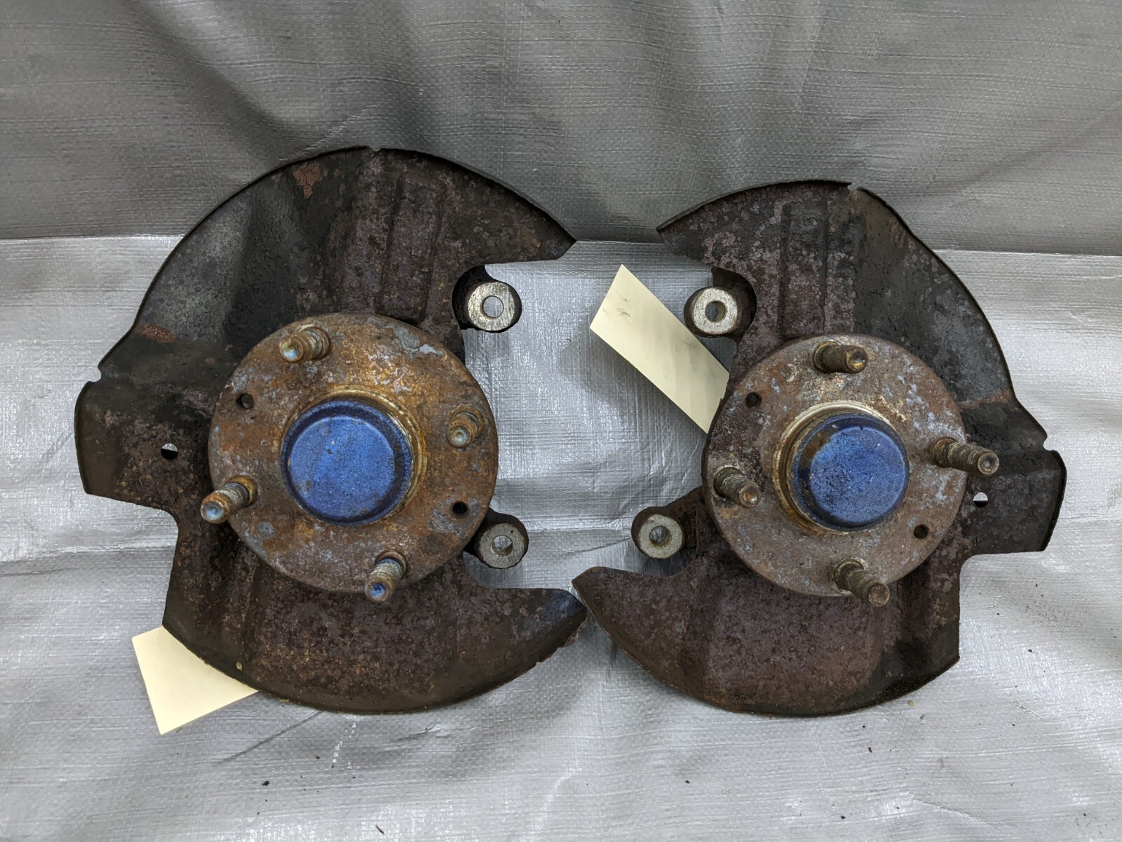 1994-1997 Mazda Miata Front Spindle Hub Knuckle Pair Left & Right 94-97 ...