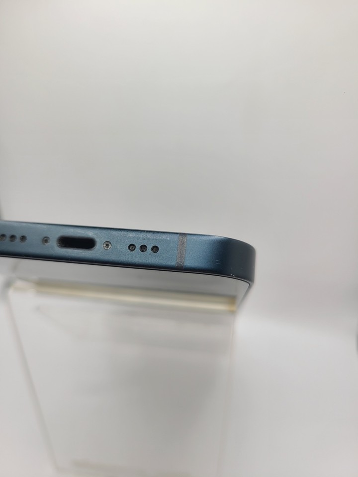 Apple iPhone 13 A2482 UNLOCKED Any Carrier Black 128GB iOS 26.2 | eBay