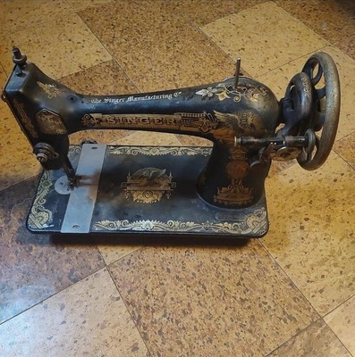 Sewing Machines - Singer Model 127