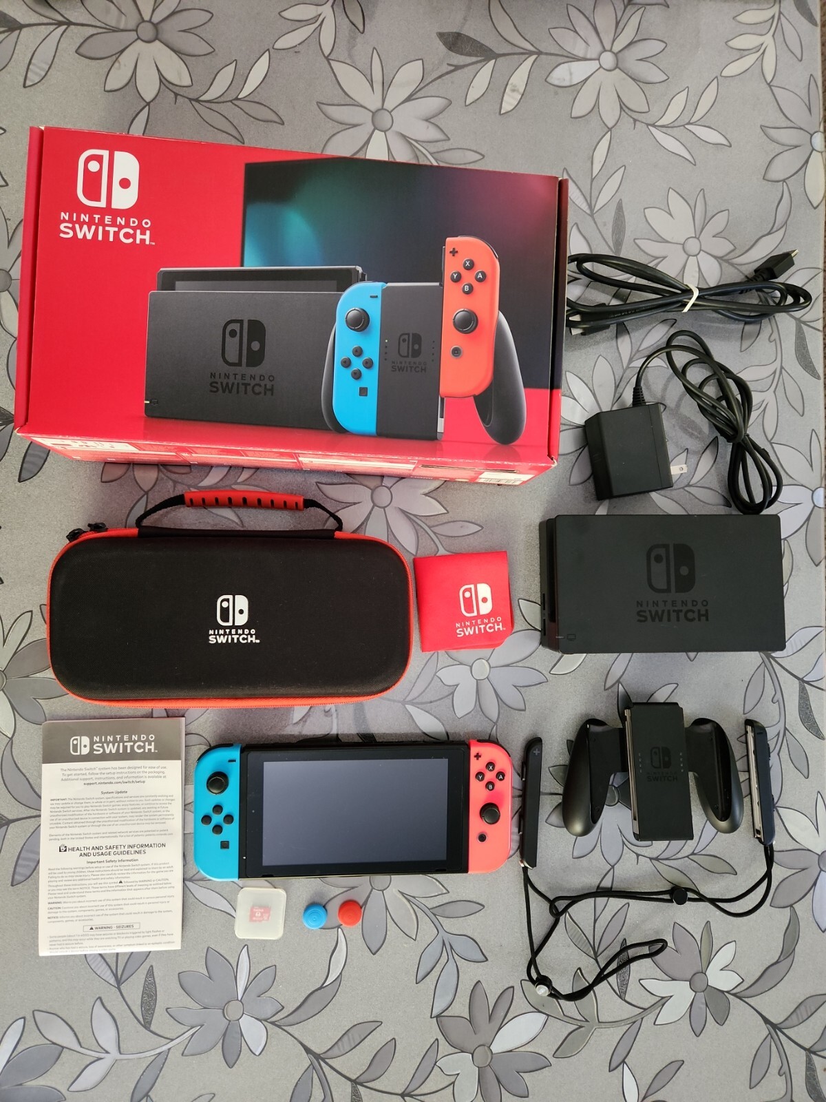 Nintendo Switch 32GB CIB Bundle Case 128 GB Memory Card FREE SHIPPING ...
