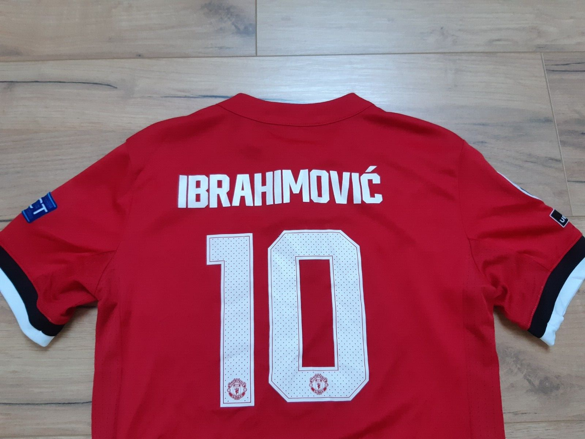 Ibrahimovic Manchester United 2017 Kit Zlatan Ibrahimovic #9