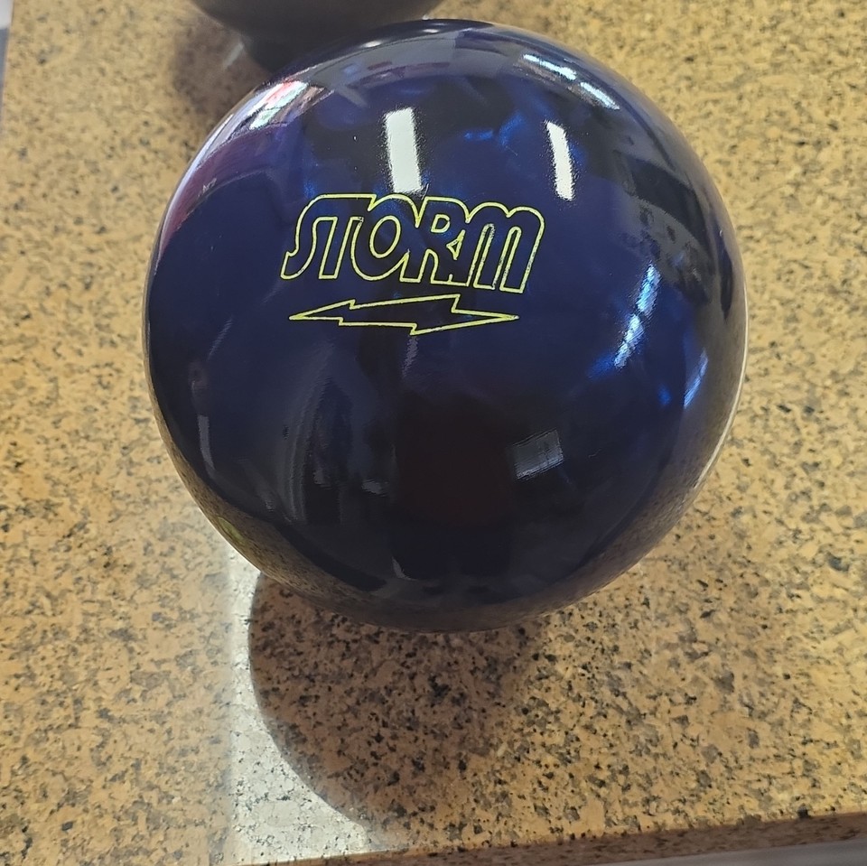 Storm Hy-Road 12.2lb Ten-Pin Bowling Ball Blue Black Reactive Resin ...