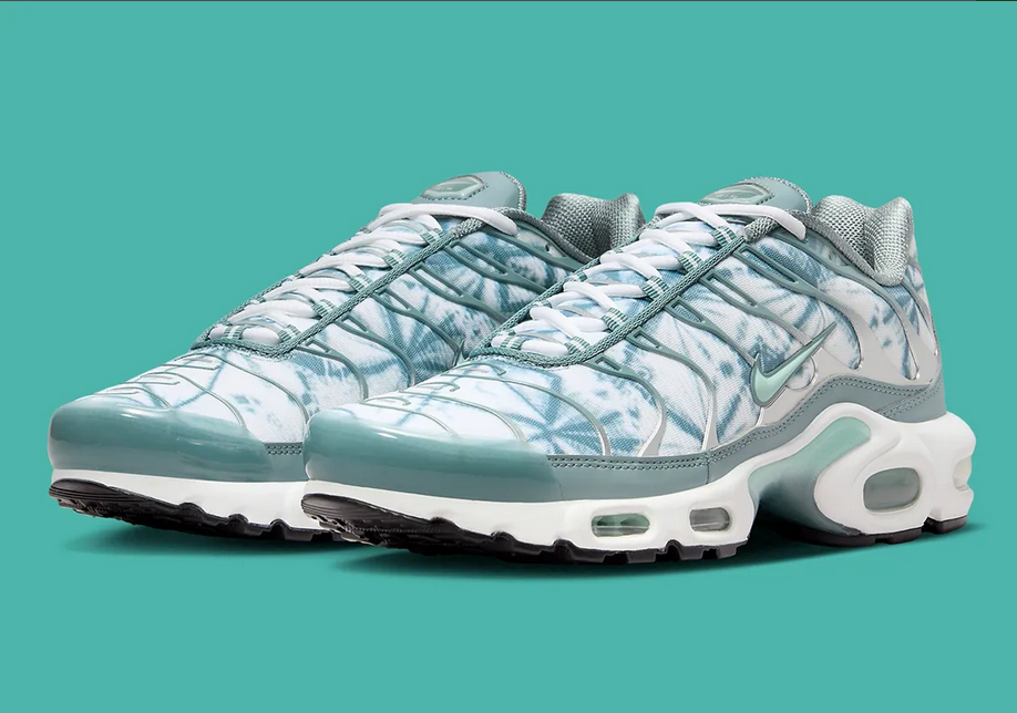 Nike Air Max Plus Waterway White Fiberglass Shoes | eBay