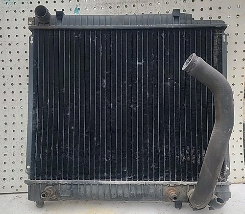 1981 MERCEDES BENZ 300D W123 3.0L RADIATOR ASSEMBLY | eBay
