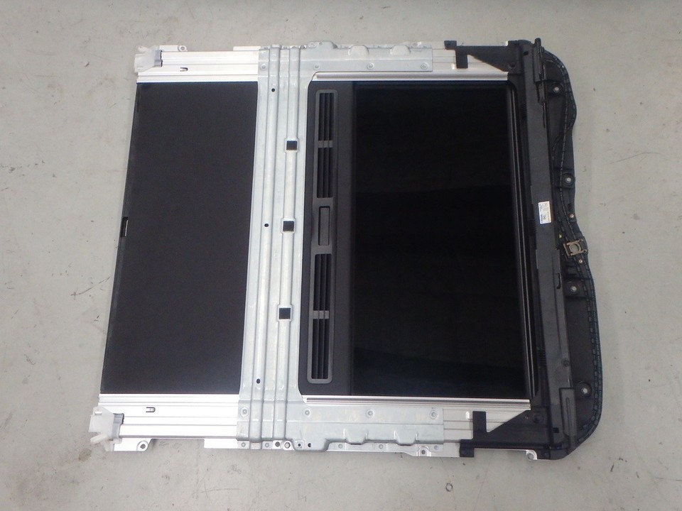 Mercedes Benz C63 AMG 2008 W204 Sunroof Sun Roof Assembly J080 | eBay