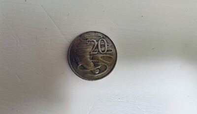 AUTHENTIC 1966 AUSTRALIAN 20 CENT COIN WAVY (CURVED) | eBay