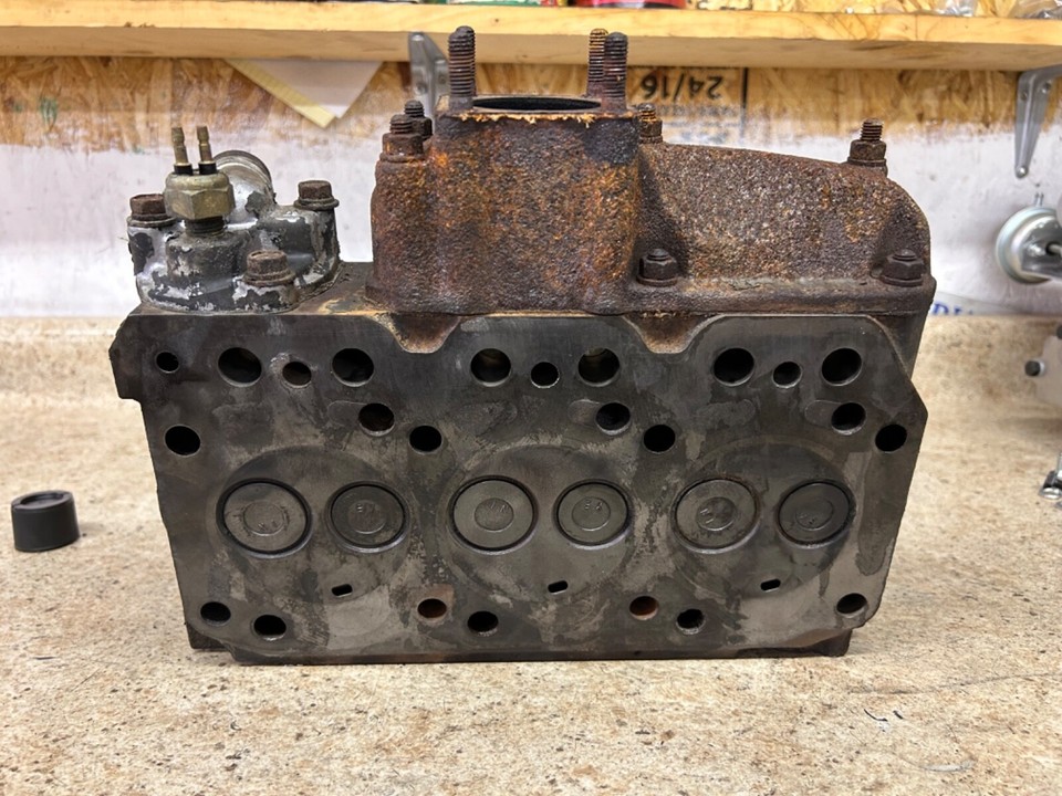 5015 Allis Chalmers cylinder head assembly | eBay