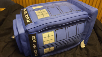 Doctor Who Super Deluxe 24" Talking Light-Up TARDIS Plush Underground ...