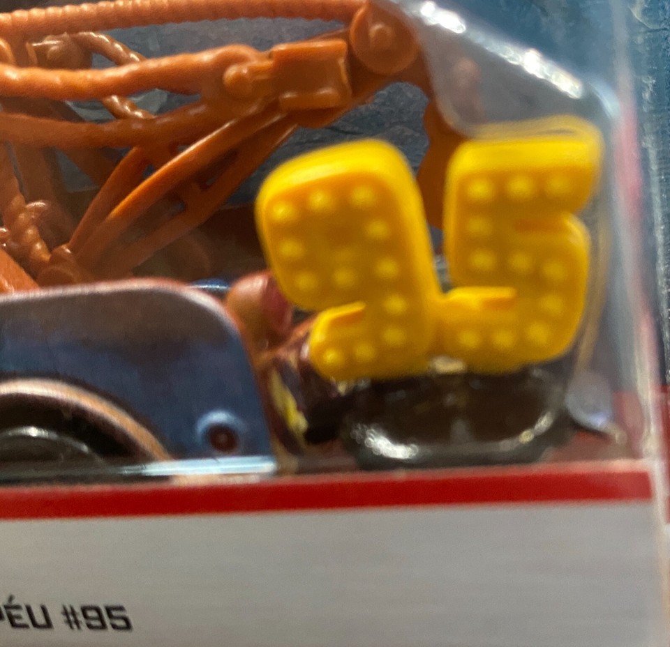 DISNEY PIXAR CARS FLORIDA 500 "MATER WITH #95 HAT" NEW IN PACKAGE, SHIP ...