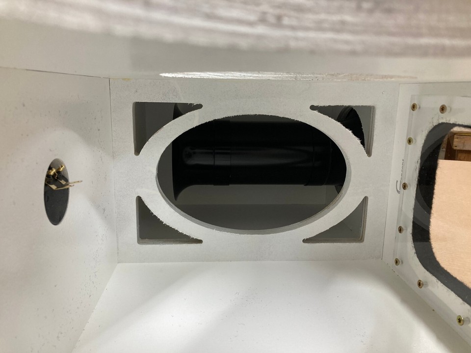 Custom Ported Sub Box Enclosure for 2 8" Sundown SA-8 SA Subs ~ WHITE ...