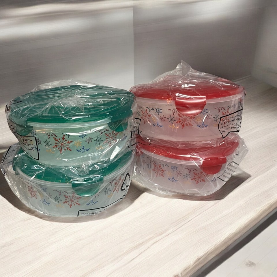 Lock & Lock 1.3 Qt. Storage containers. Set of 4! Christmas Theme! New ...
