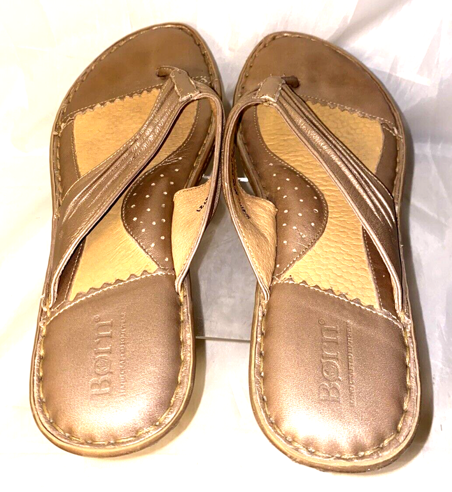 Born Women's Pleat Detail Flip Flop Sandal Size 9M Gold *N | eBay