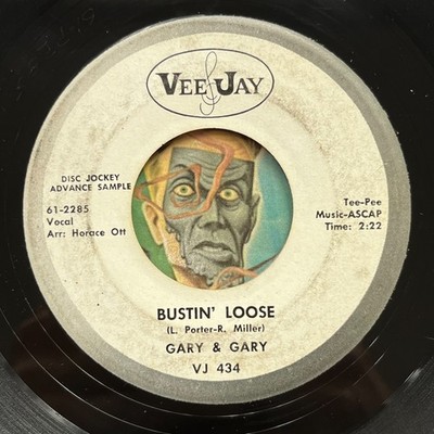 HEAR Gary & Gary 45 Bustin Loose / A Time To Live Love R&B soul dancer ...