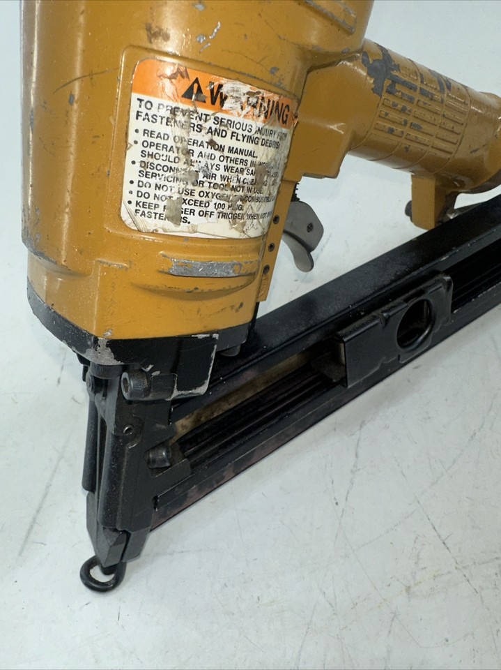Stanley Bostitch 15 Gauge Angle Pneumatic Finish Nailer #N60FN Used ...