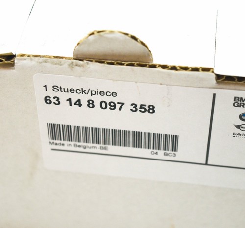 BMW X5 G05 M FRONT RIGHT WHEEL ARCH ROCKER PANEL LAMP HOLDER ...