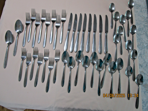 Oneida Mooncrest Stainless Steel Flatware Settings for 8 plus xtra, 46 ...