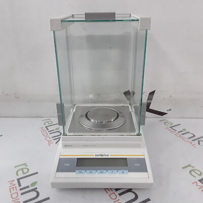Lab Scales & Balances - Sartorius Scale