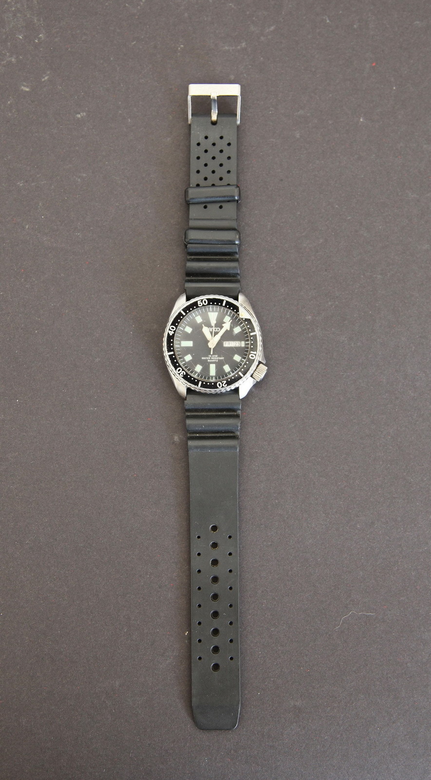 LANCO Mens 10ATM Water Resistant Quartz Wrist Watch w Rubber Strap in ...