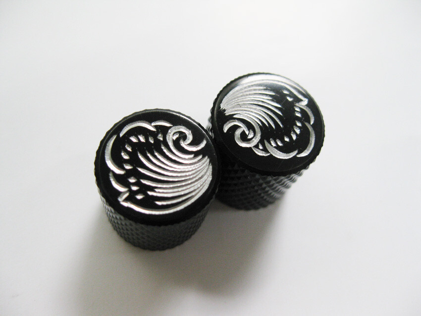Custom hand engraved 2pcs classical retro pattern electric guitar metal ...