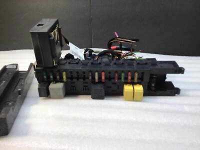 01-09 Mercedes W203 C230 C280 CLK350 Rear Trunk SAM Fuse Relay Box ...