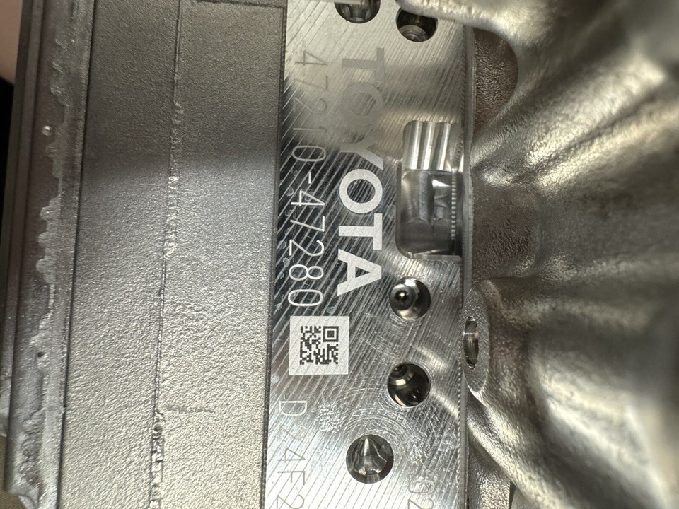 2012-2013 TOYOTA PRIUS V OEM NEW BRAKE BOOSTER & MASTER CYLINDER ...