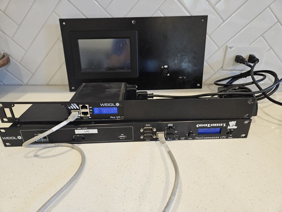 Chuck E Cheese Animatronic Controller Weigl Pro Commander | eBay