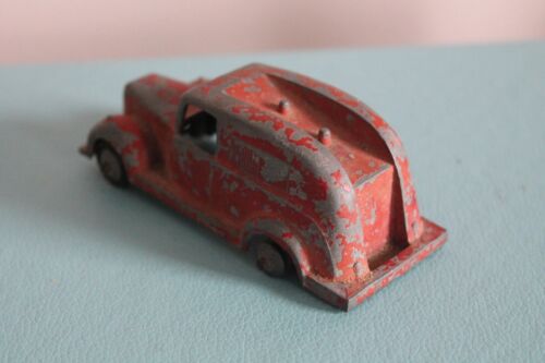 Timpo Toys 4.1” DENNIS FIRE ENGINE Diecast VINTAGE Car 1945 Truck | eBay UK