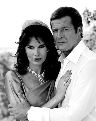 ROGER MOORE & MAUD ADAMS IN "OCTOPUSSY" BOND 007 - 8X10 PUBLICITY PHOTO ...