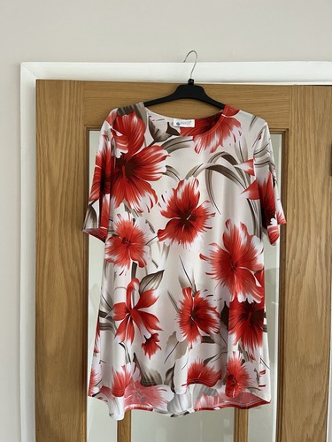 Women’s Anamor Pre Loved Tunic Top Coral Flowers Size M Very Good ...
