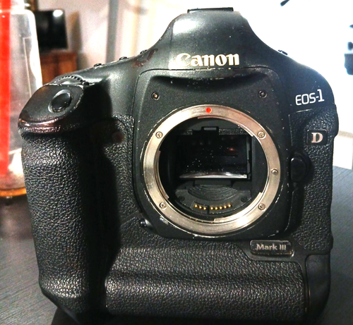 Canon EOS 1D Mark III SLR (BODY ONLY) & Battery-PARTS ONLY-UNTESTED | eBay