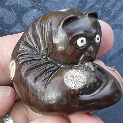 Antique Japanese Carved Cat Netsuke w/ Inlay 1 1/4" Tall Signed | eBay
