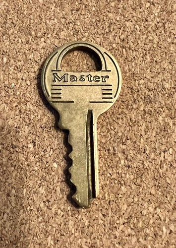Vintage Master Lock Key # 3389 Beautiful Condition | eBay