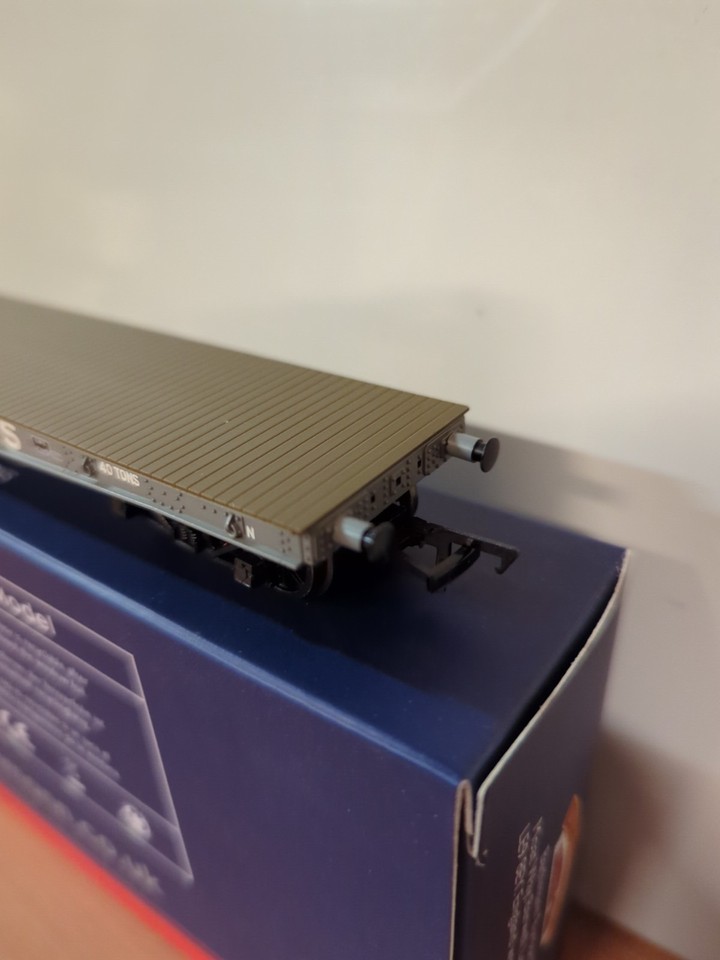 Bachmann 38-741 - War Office 'Parrot' Bogie Wagon in LMS Grey | eBay UK