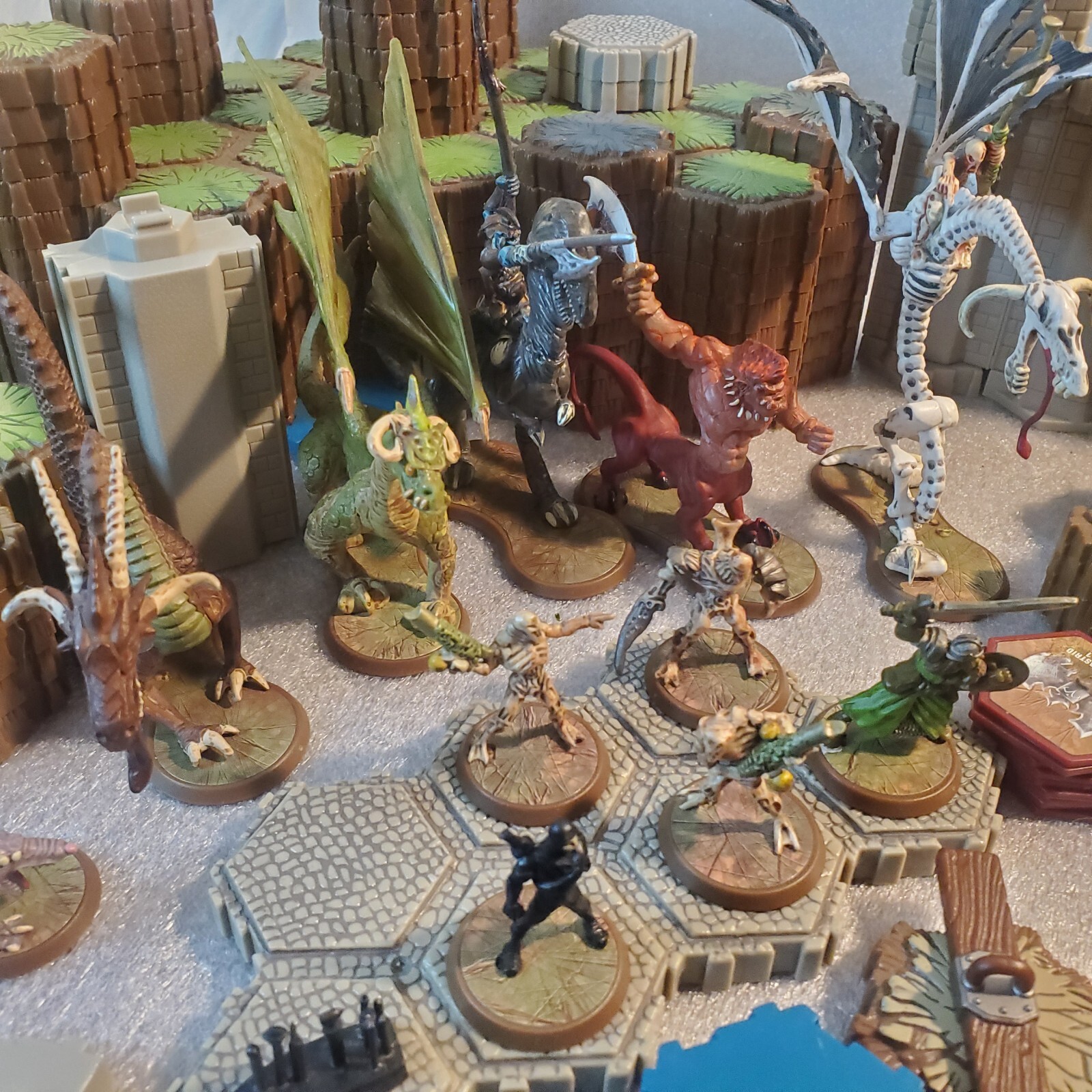 Heroscape lot Terrain Figures | eBay