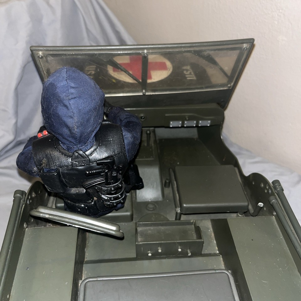 Vintage 1960s Formative GI JOE USA 20”Jeep Medic Original See Photos W ...
