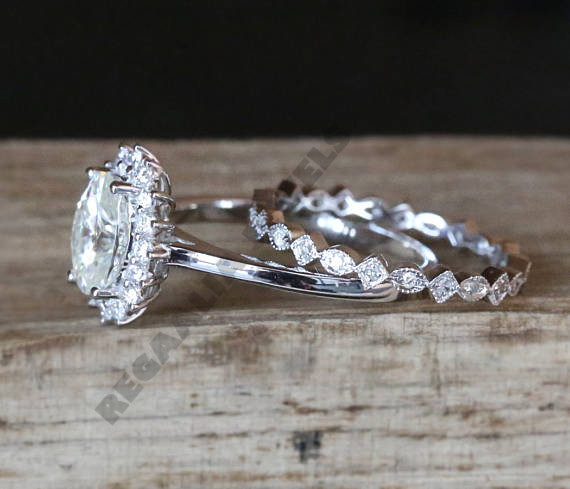 2C VVS1 Diamond Engagement Oval Halo Wedding Ring Set 14K White Gold ...